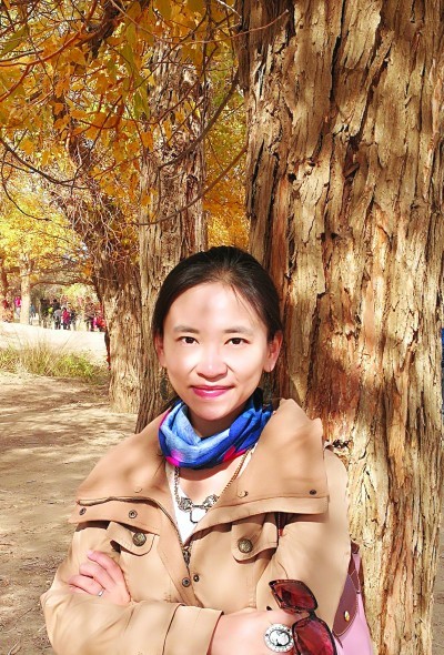 ZHOU LILI :: Kortárs Kínai Írók